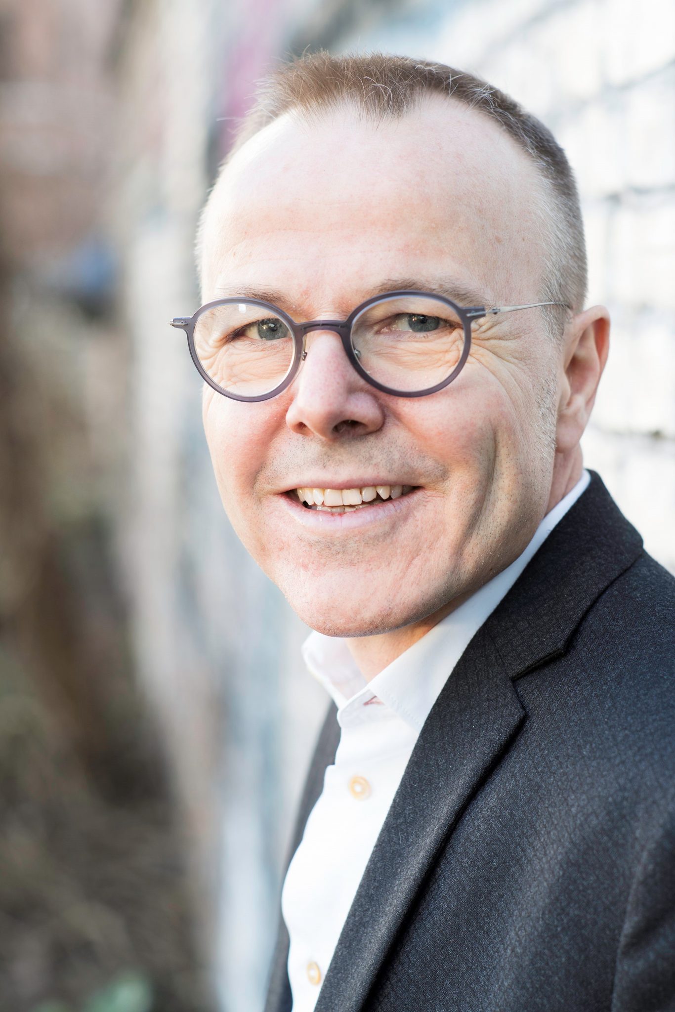 Verschoben! Armin Falk liest in Kooperation mit der VHS Bonn aus »Warum ...